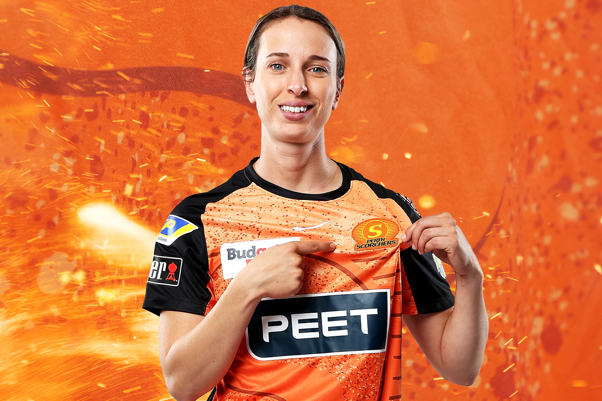 Piparo puts pen to paper | Perth Scorchers